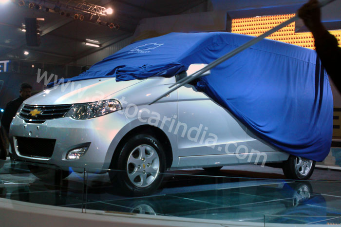 Chevrolet CN100 MPV spy pics - Introduction | Autocar India