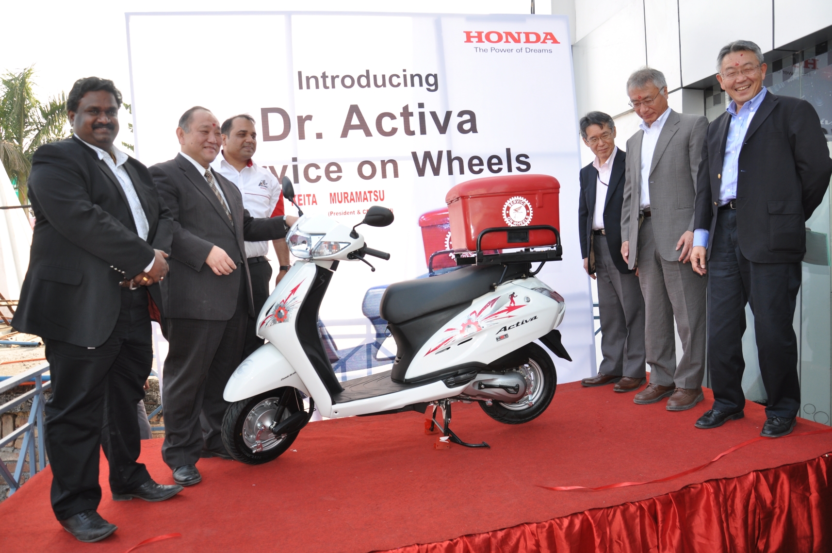 Honda two-wheelers starts ‘Service on Wheels’ - Introduction | Autocar ...