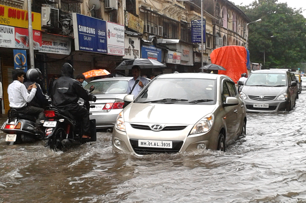 Indians lack monsoon driving awareness: Survey | Autocar India