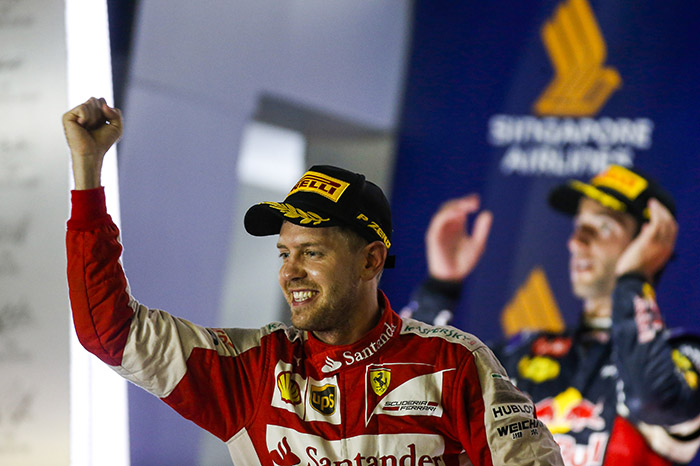 F1: Vettel wins in Singapore as Hamilton retires | Autocar India
