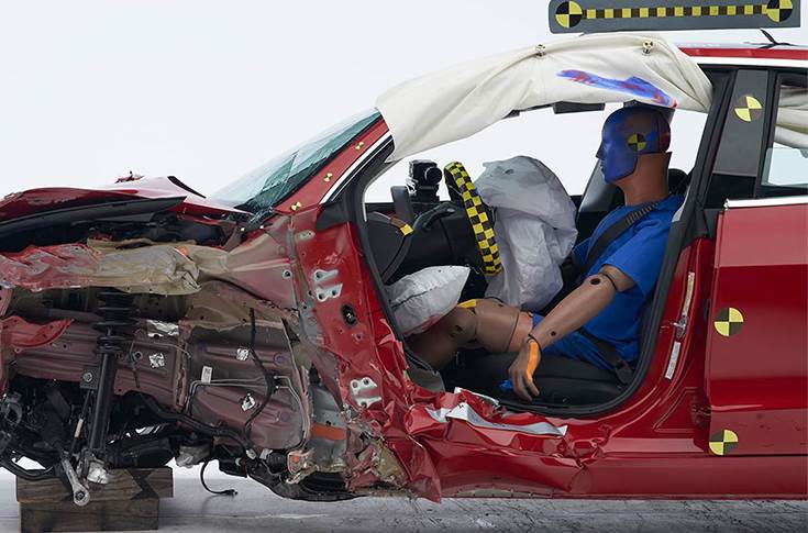 Tesla Model 3 entry-level sedan earns 2019 IIHS Top Safety Pick award ...