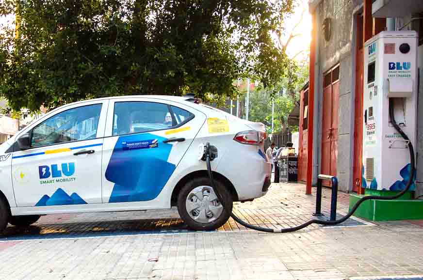 Tata partners with BluSmart Electric Mobility to deliver 10,000 Xpres-T ...
