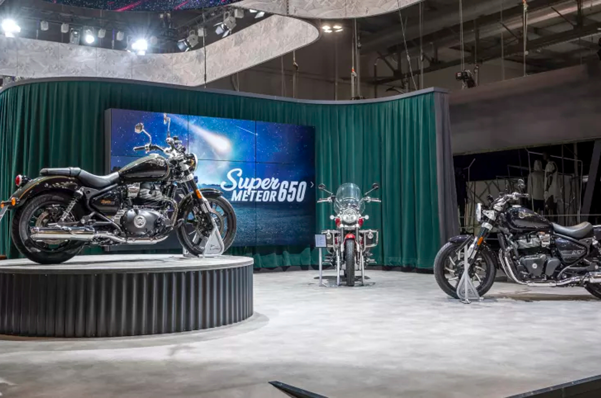 Royal Enfield Super Meteor 650 unveiled at EICMA 2022 - Introduction ...
