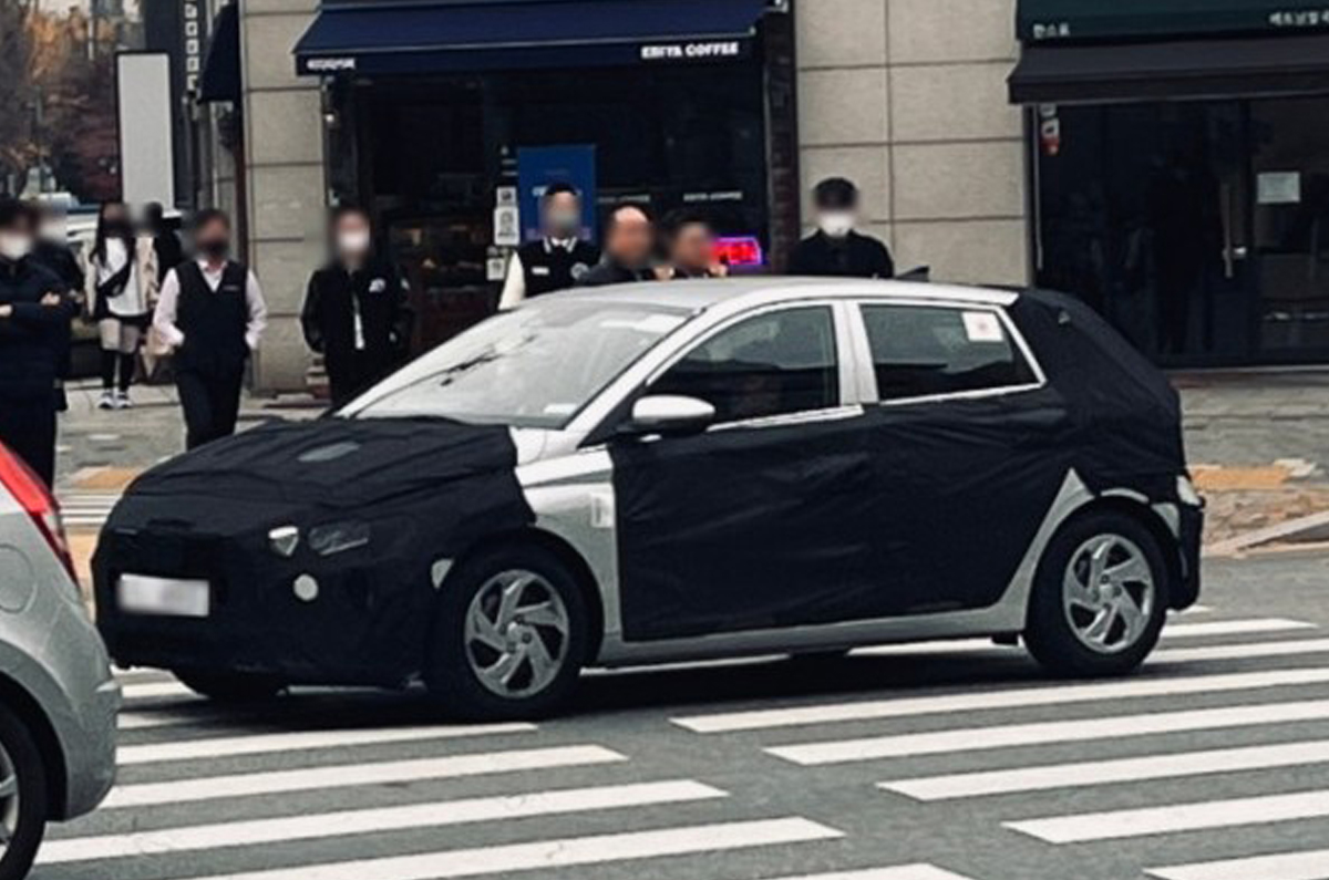 Hyundai i20 facelift spied testing: design changes, engine options ...