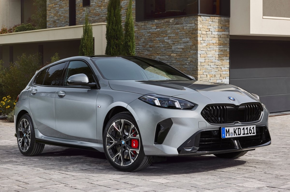 New BMW 1-series revealed with fresh looks and more features ...