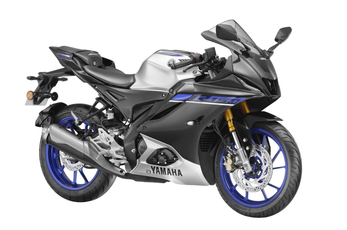 TVS Apache RR310 price, updates, features, colours, winglets ...