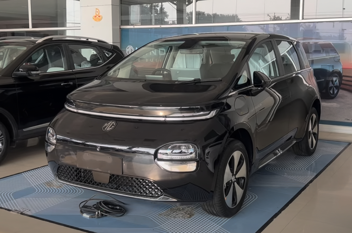 𝗠𝗚 𝗪𝗶𝗻𝗱𝘀𝗼𝗿 𝟮𝟬𝟮𝟲 𝗣𝗿𝗶𝗰𝗲, Range, Features, Images, & Reviews | Autocar India