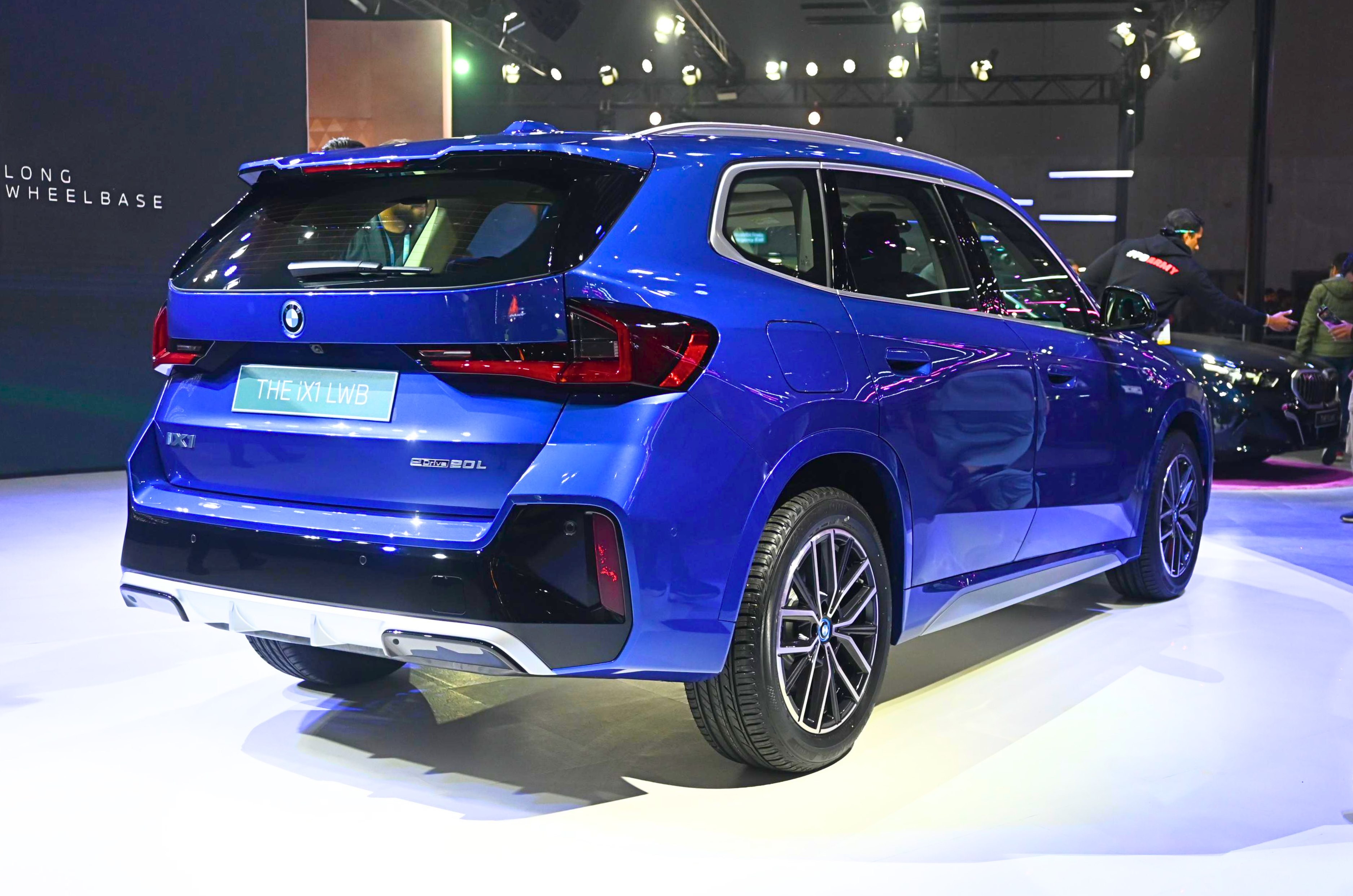 BMW X1 EV long wheelbase price in India at Auto Expo 2025 with range ...