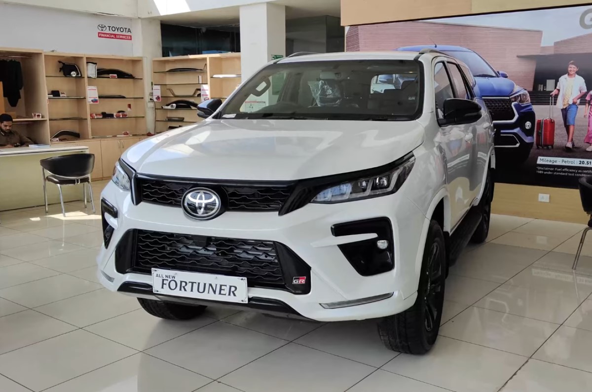Maruti Toyota Tata Mahindra SUV MPV sales in April December 2024 ...