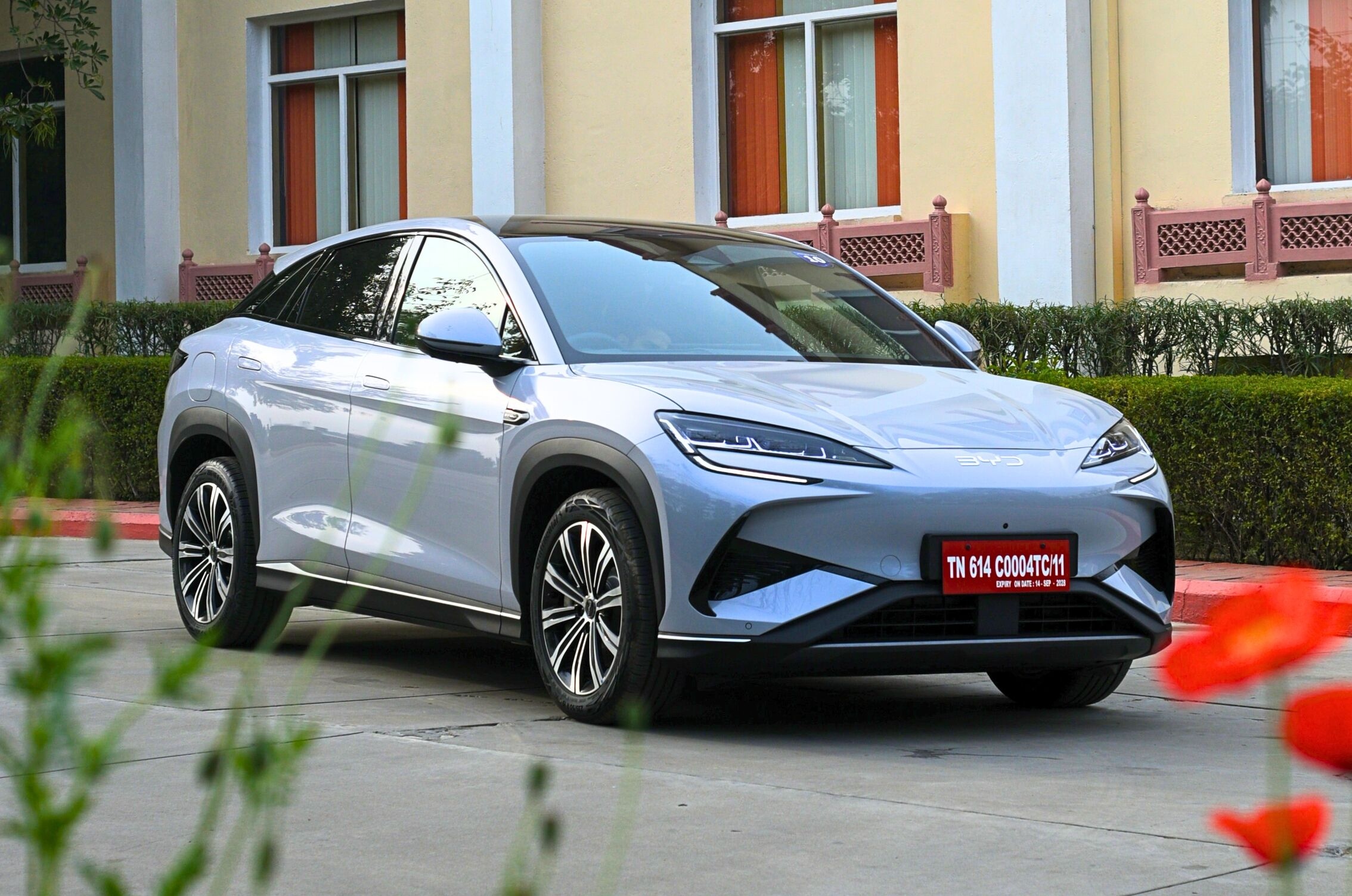 𝗕𝗬𝗗 𝗦𝗲𝗮𝗹𝗶𝗼𝗻 𝟳 𝗣𝗿𝗶𝗰𝗲, Images, Features, Range & Reviews | Autocar India