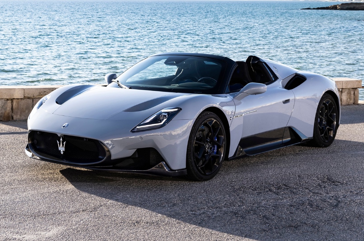 Maserati MC20 Cielo price starts at Rs 5.31 crore - Introduction ...