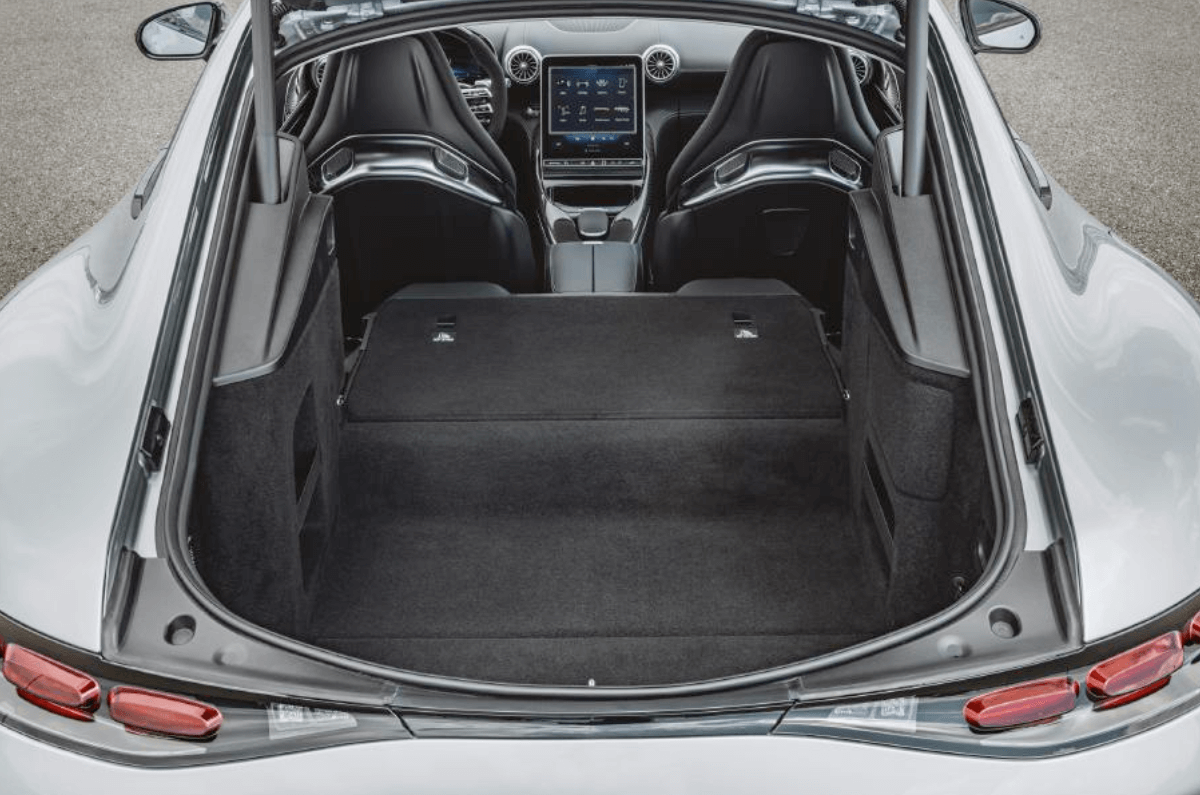 Toyota Innova Hycross 5-star BNCAP safety rating revealed ...