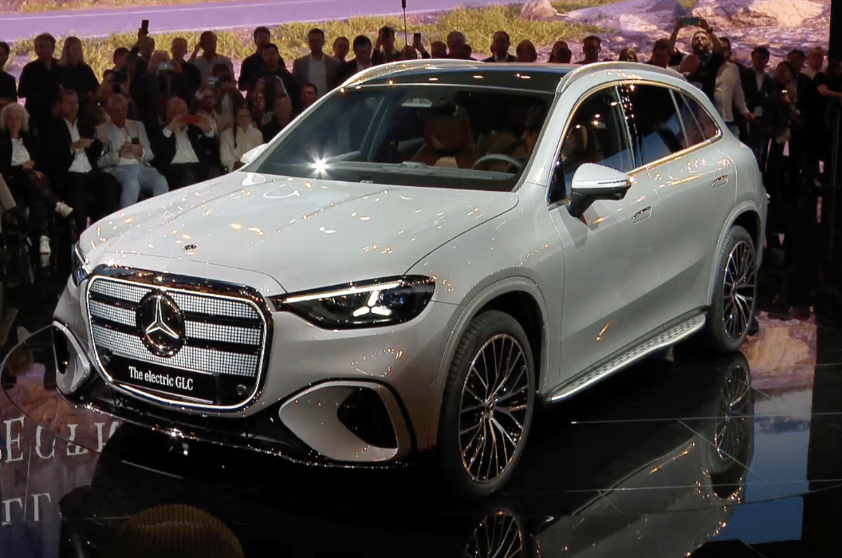 Munich motor show: New Mercedes GLC EV debuts with 713km range ...