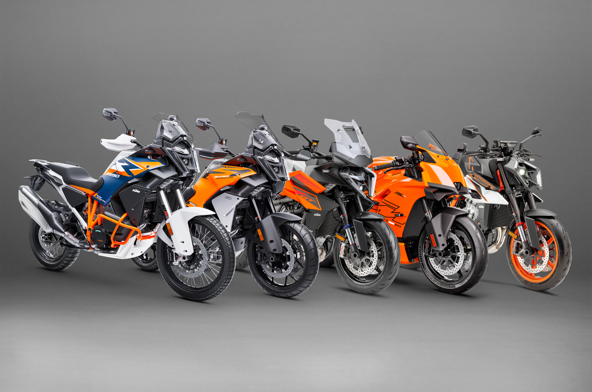 KTM 1390 Super Duke R Price, Images, Features, Mileage, Colours ...