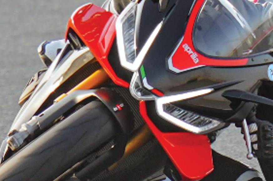 Riding Aprilia's latest superbikes in Dubai | Autocar India