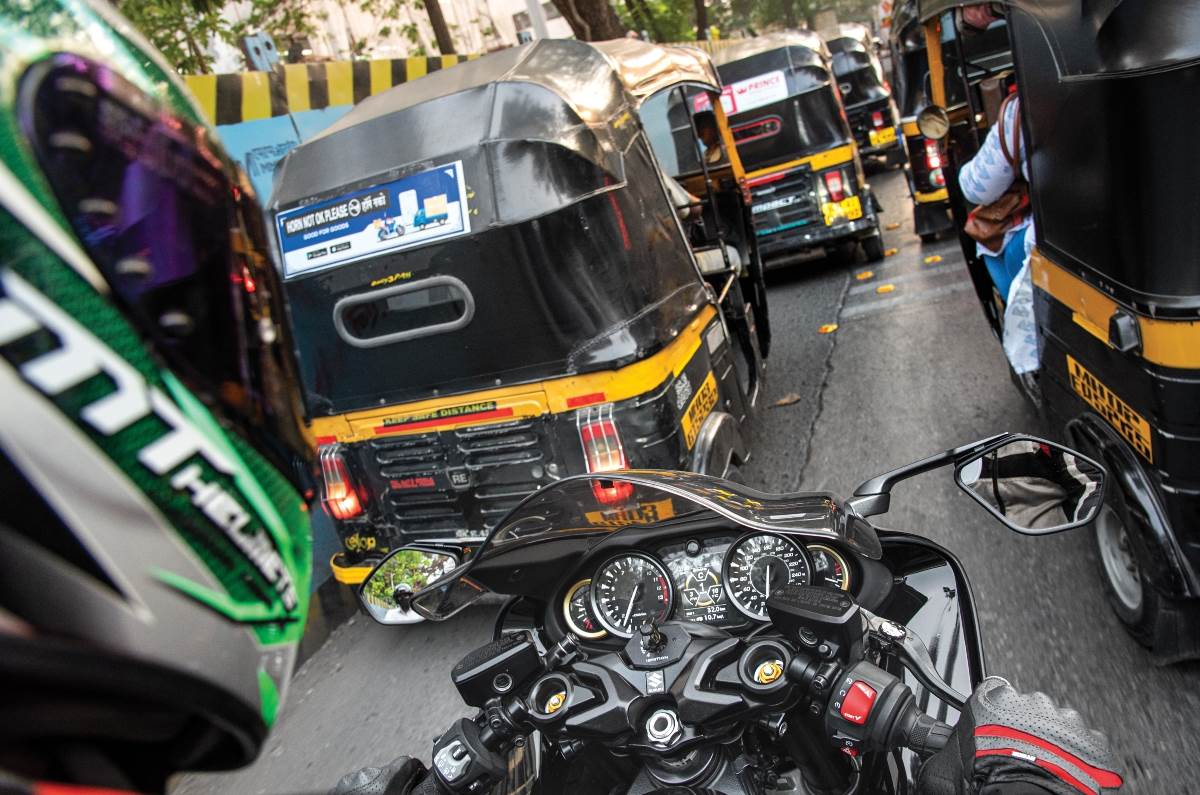 Riding the legendary Suzuki Hayabusa | Autocar India