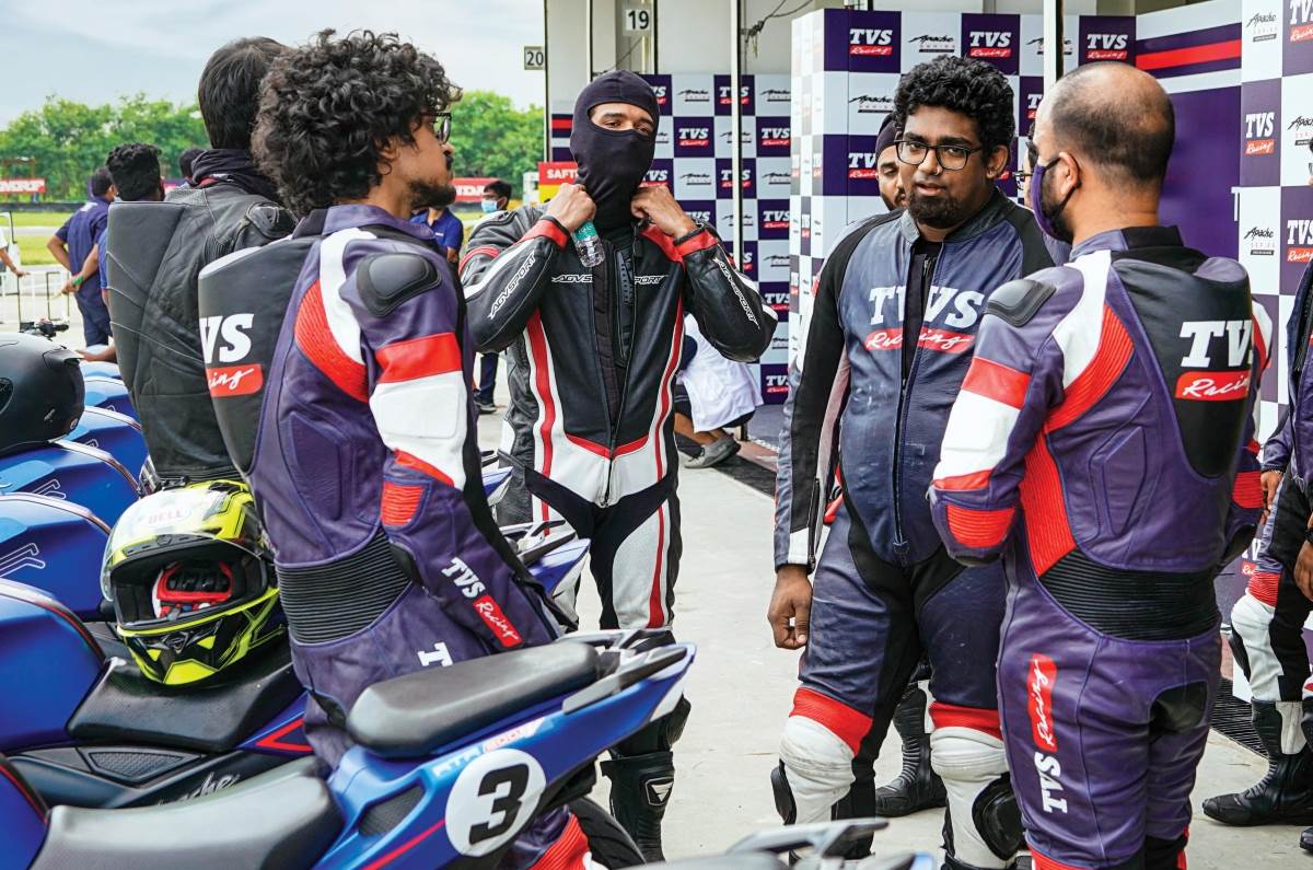 Lights Out! - 2021 TVS Young Media Racer programme Race 1 feature ...