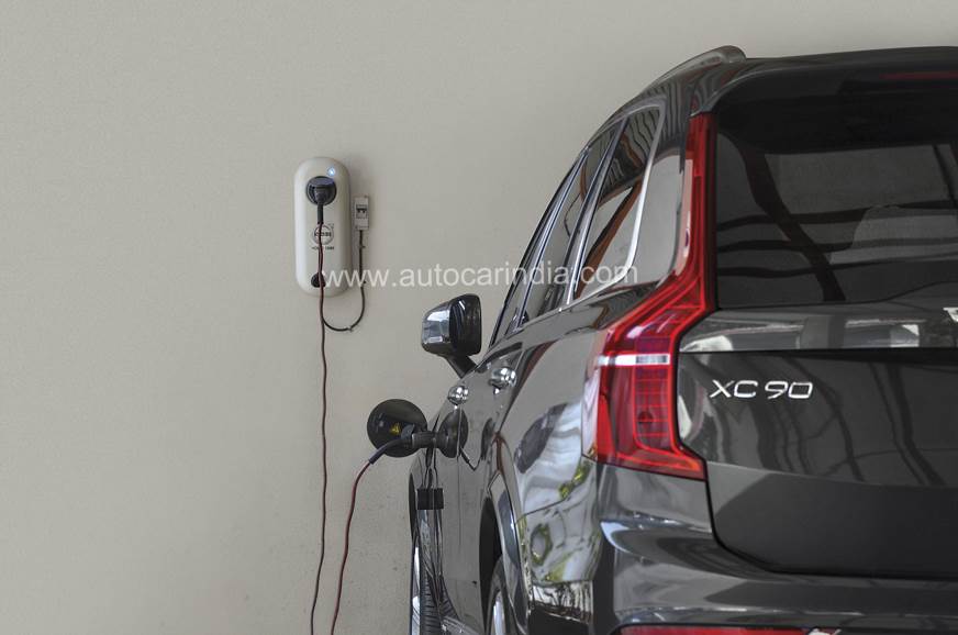 Living with a Volvo XC90 T8 Plug-in Hybrid | Autocar India