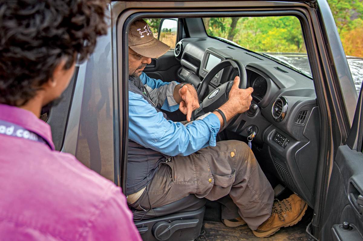 Learning how to drive off-road feature | Autocar India