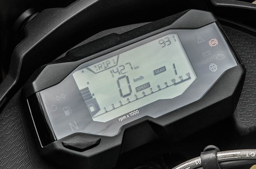 Royal Enfield Himalayan vs BMW G 310 GS vs Kawasaki Versys-X 300 ...