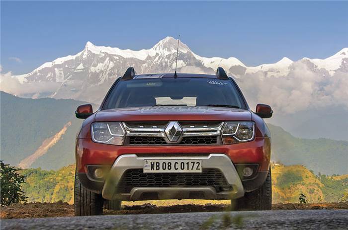 The gang of Dusters goes to Nepal | Autocar India