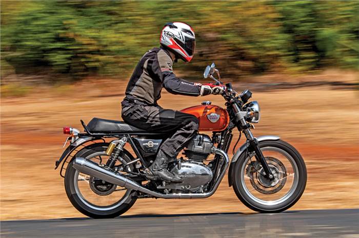 Choosing between the RE Interceptor 650 and the H-D Street 750 ...