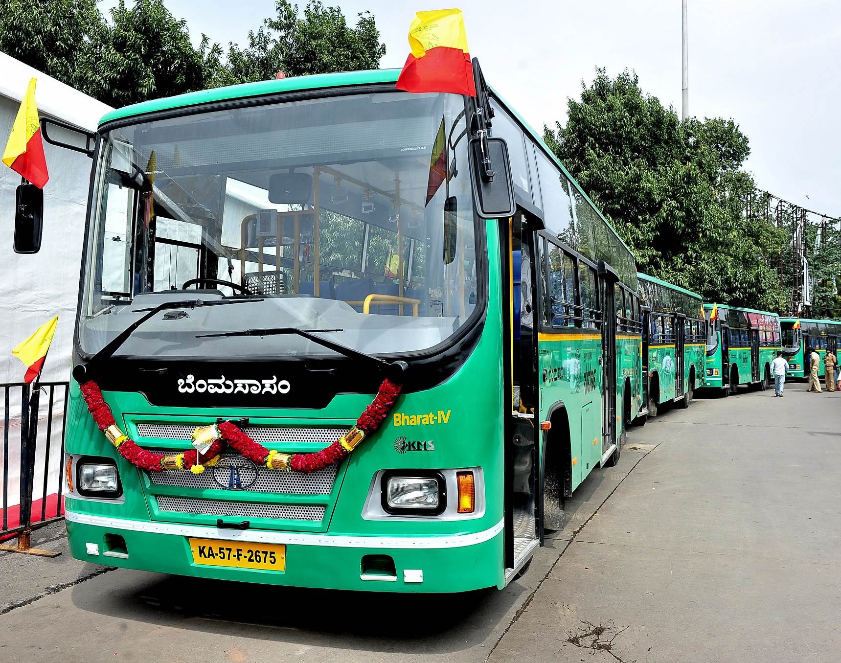 Tata Motors delivers 50 buses to BMTC | Autocar Professional