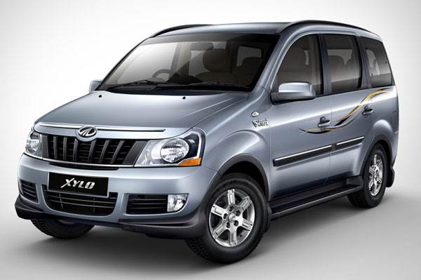Xylo D2 Car Price