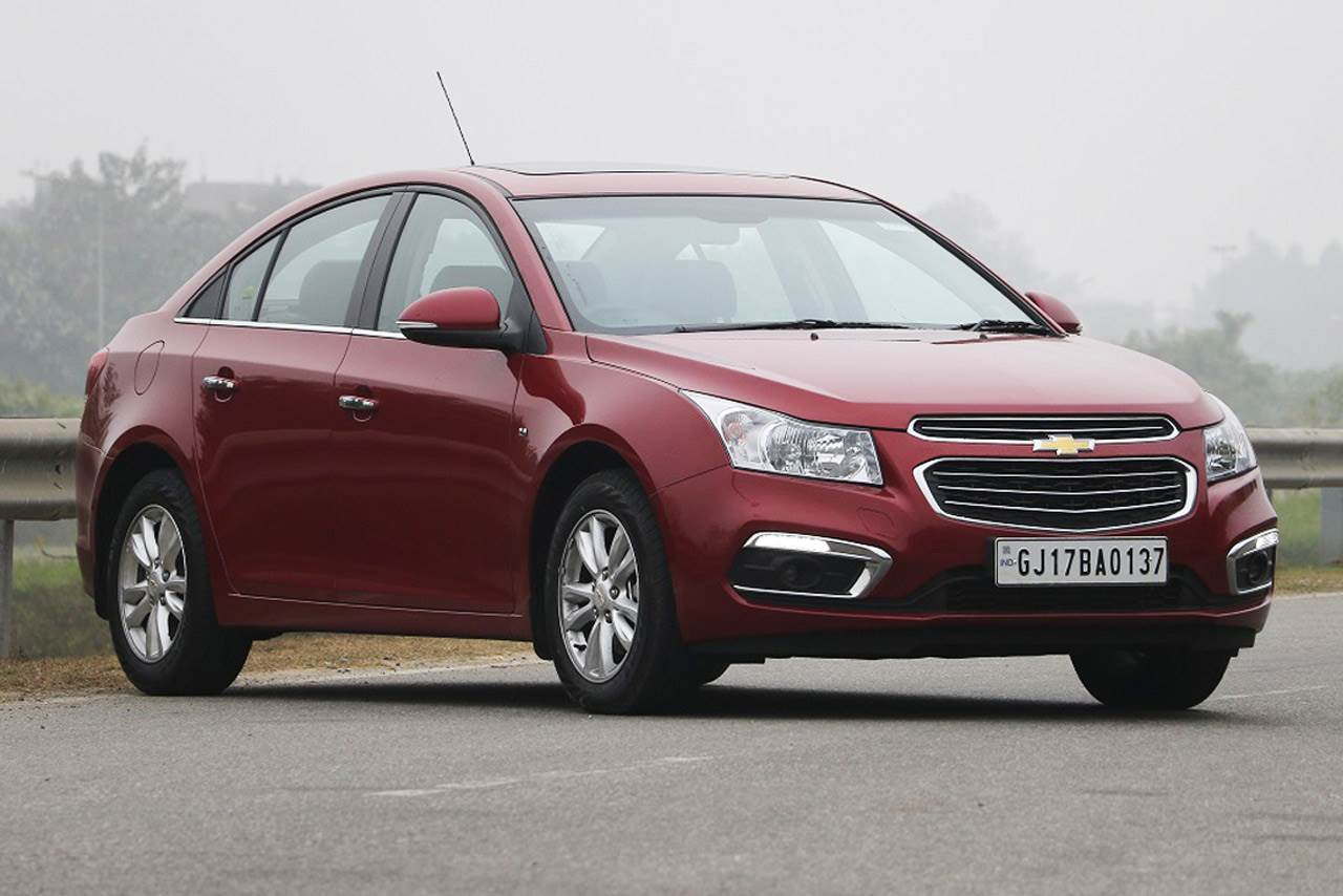 Chevrolet Cruze facelift photo gallery | Autocar India