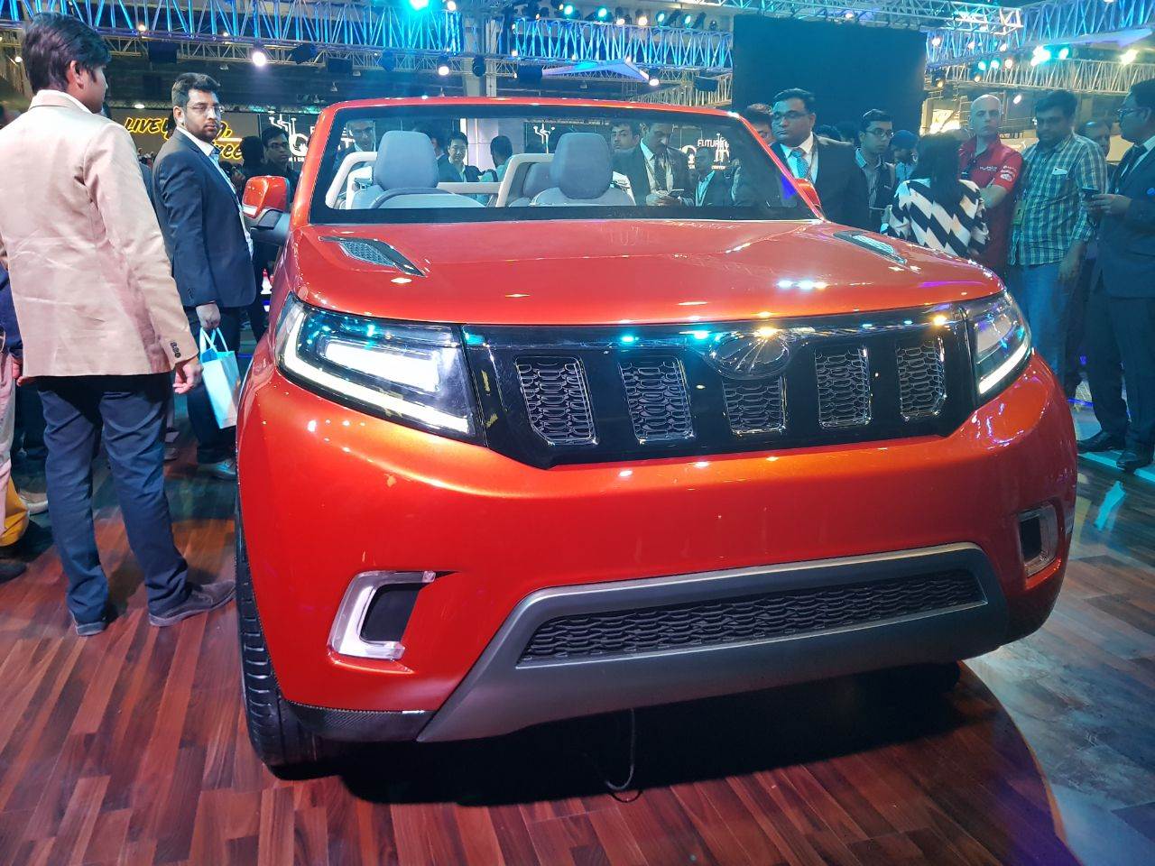 Mahindra Stinger concept image gallery, interior and exterior photos at ...