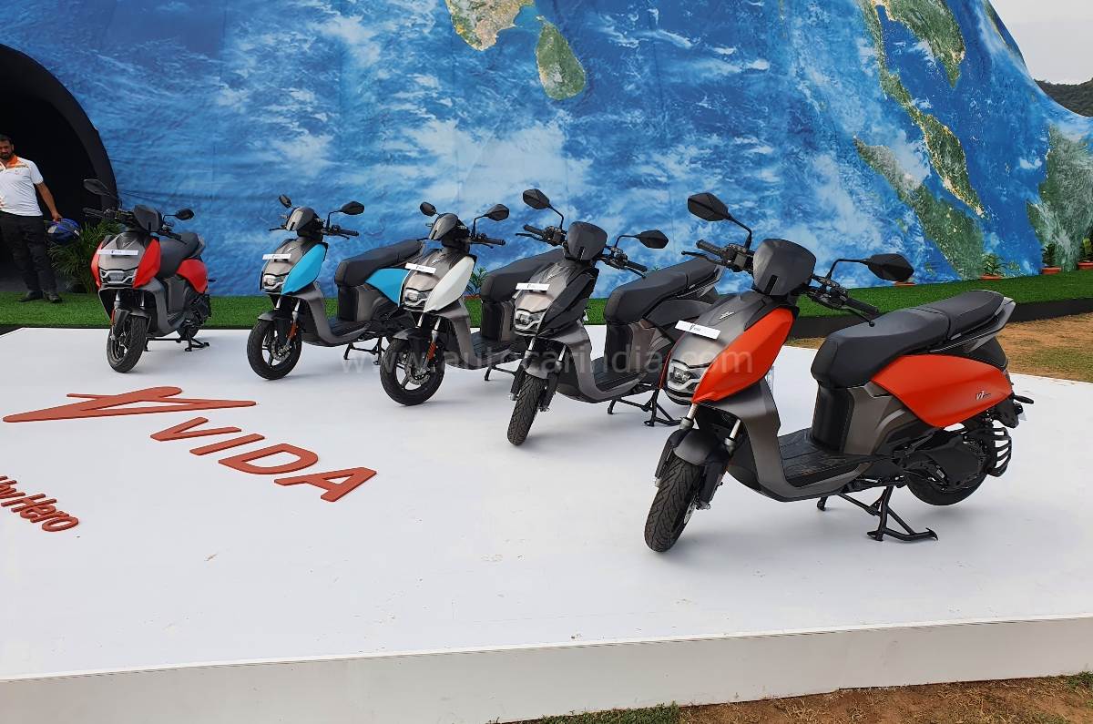 Hero Vida V1 Plus and V1 Pro electric scooter image gallery: TFT, seats ...