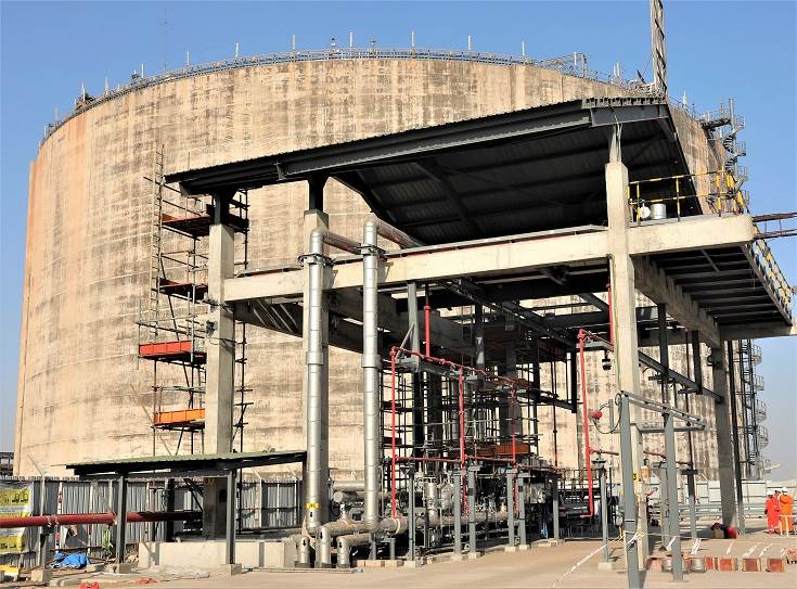 Shell Energy India opens its LNG-truck loading unit in Hazira | Autocar ...