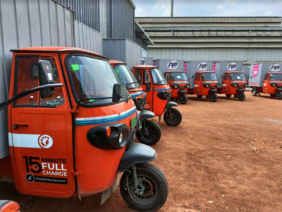 Altigreen delivers 200 electric three-wheelers in a single day ...