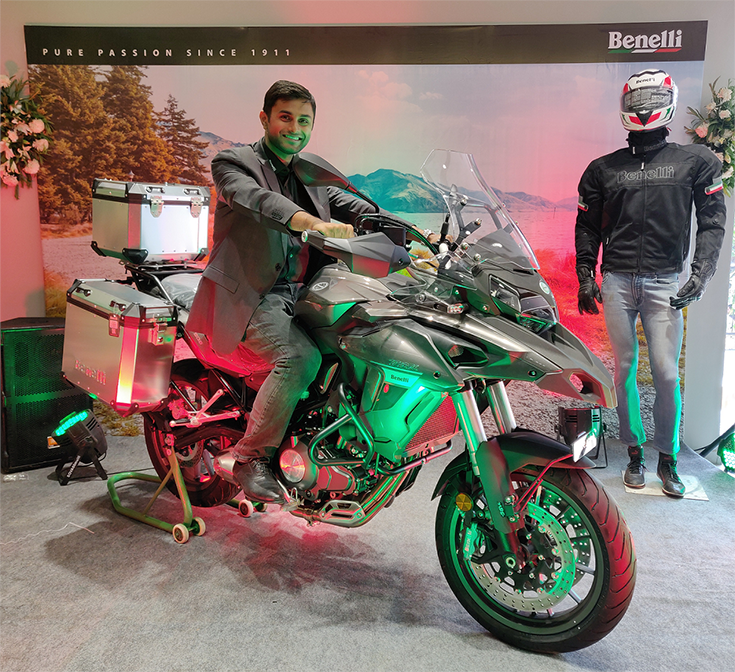 Benelli India expands dealer network with new showroom in Noida ...
