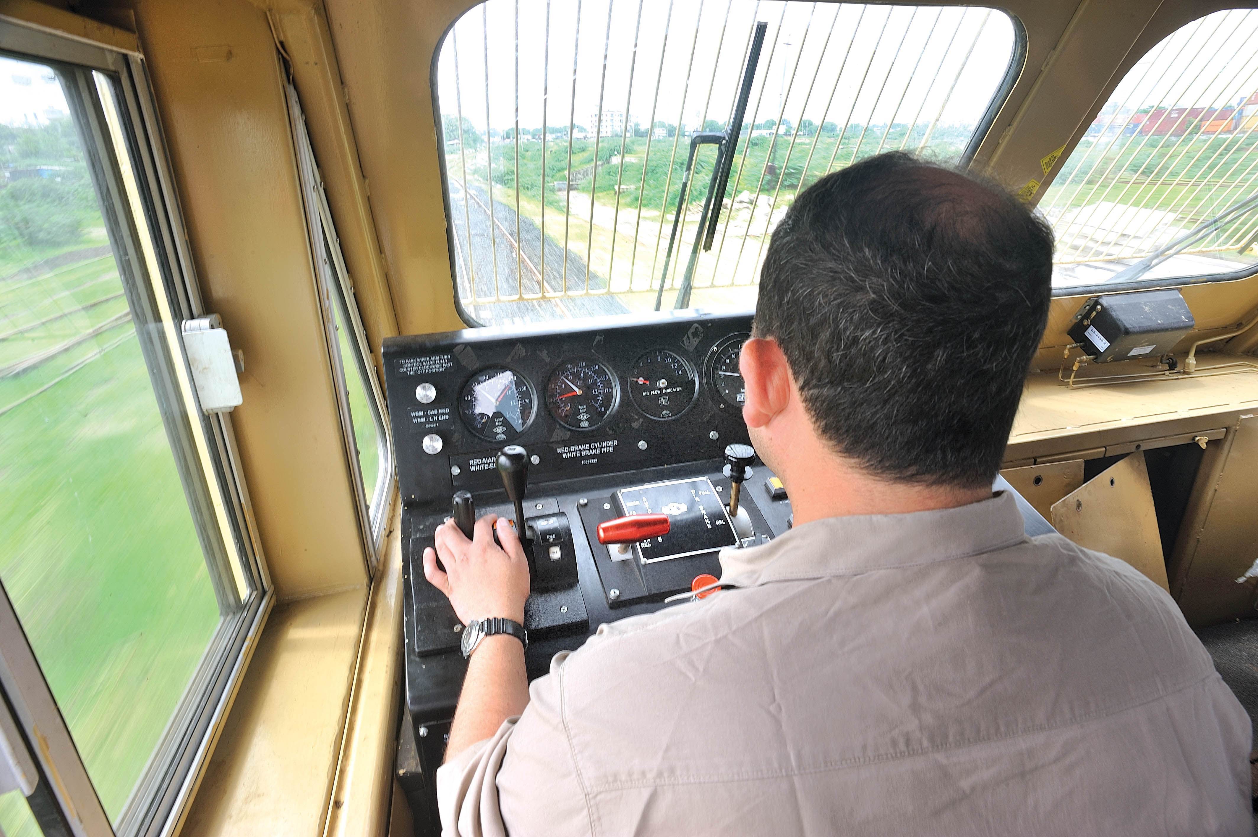 Rail Budget signals FDI, private-public partnerships | Autocar Professional