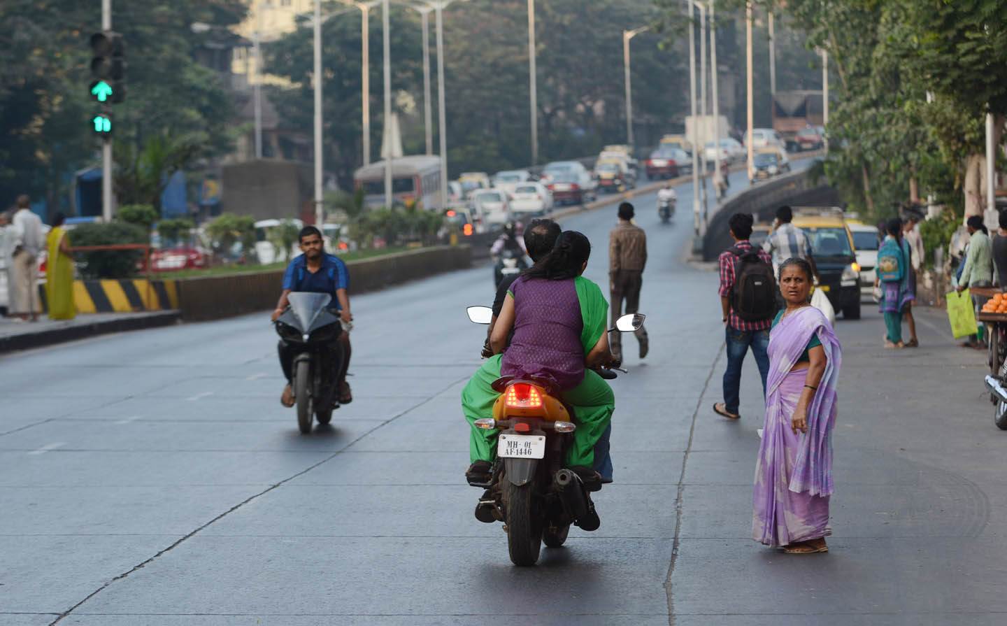 Nearly 80% of two-wheeler riders in India not conversant with road ...