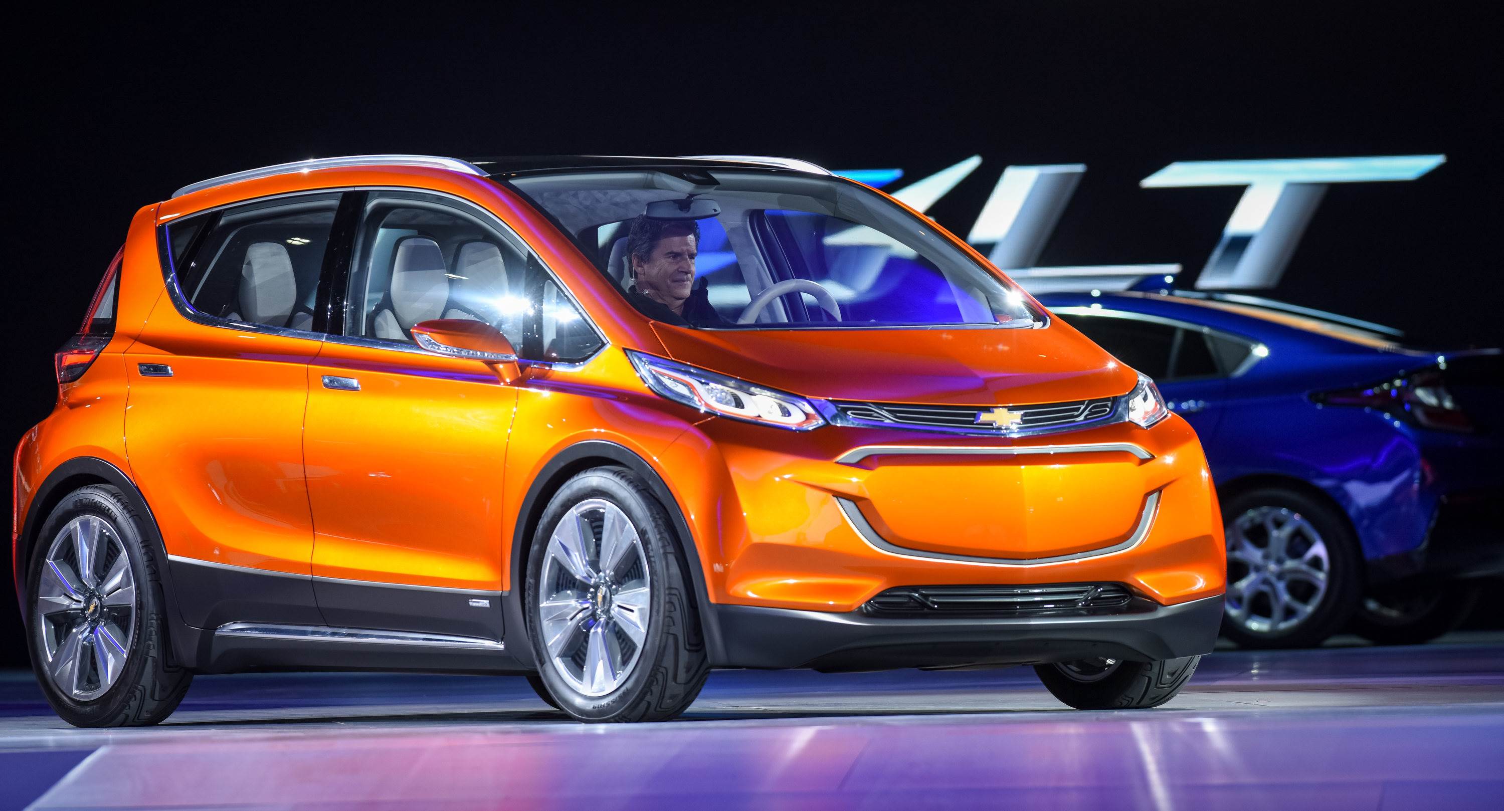 Chevrolet Bolt EV to debut at CES today via Facebook | Autocar Professional