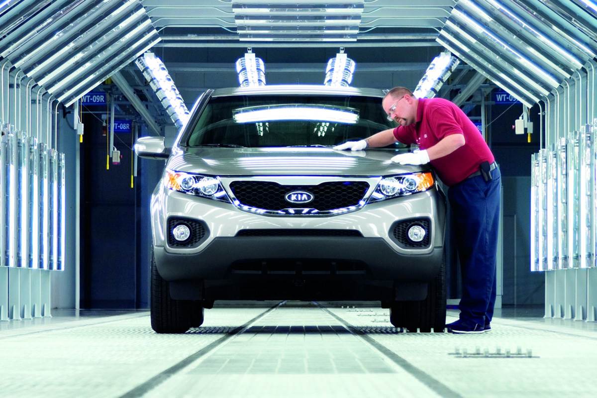 Kia Motors hits new European production record in 2014 | Autocar ...