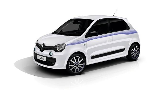 Renault to launch ‘Iconic’ edition of its small car line-up | Autocar ...