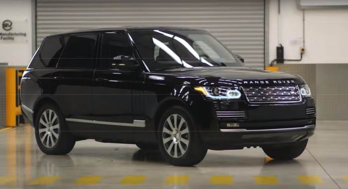 Range Rover Sentinel unveiled at Defexpo 2016 | Autocar Professional