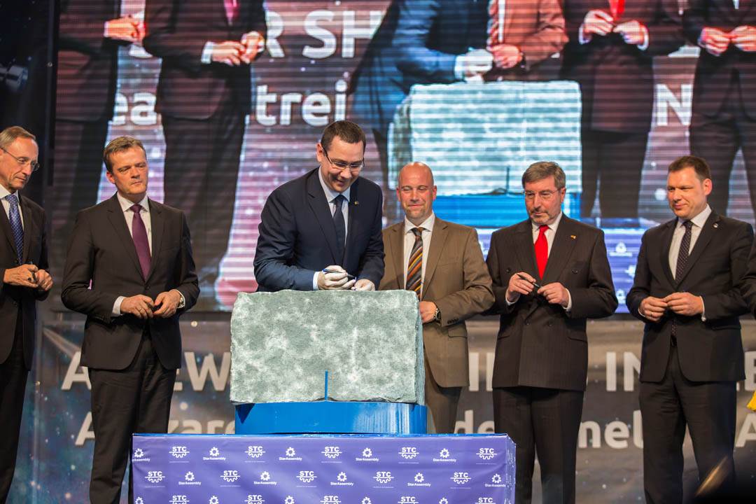 Daimler begins production of nine-speed automatic transmissions in ...