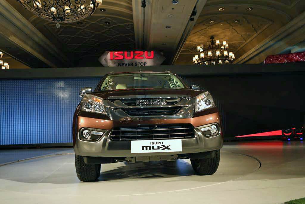 Isuzu MU-X, D-Max V-Cross become cheaper post GST | Autocar Professional