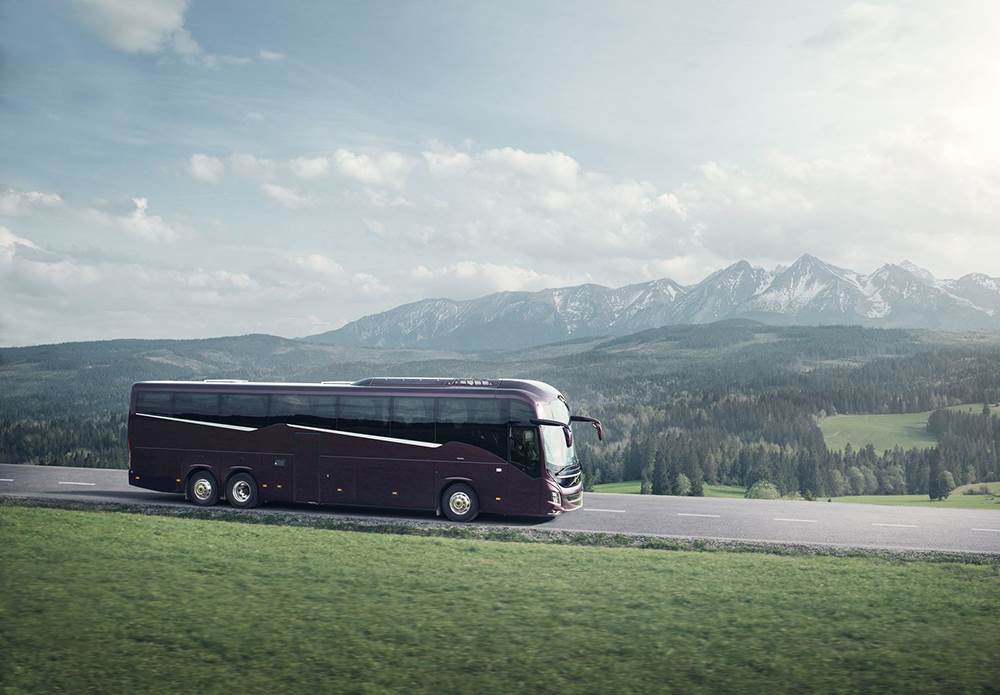 Volvo Buses introduces new range of long distance coaches | Autocar ...