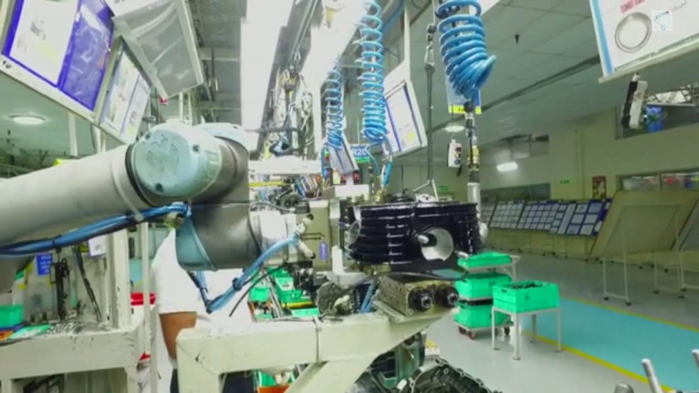 Bajaj Auto uses collaborative robots to enhance productivity | Autocar ...