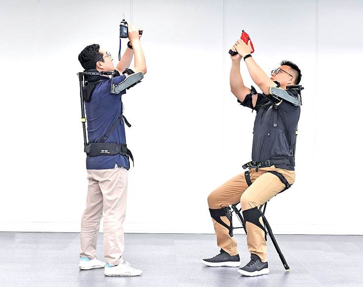Hyundai develops vest exoskeleton to make overhead work easier ...