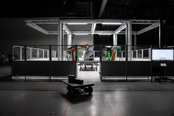 Arrival to build its first US EV microfactory in South Carolina ...