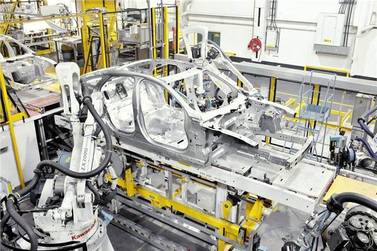JLR's UK factory to stay shuttered till August | Autocar Professional