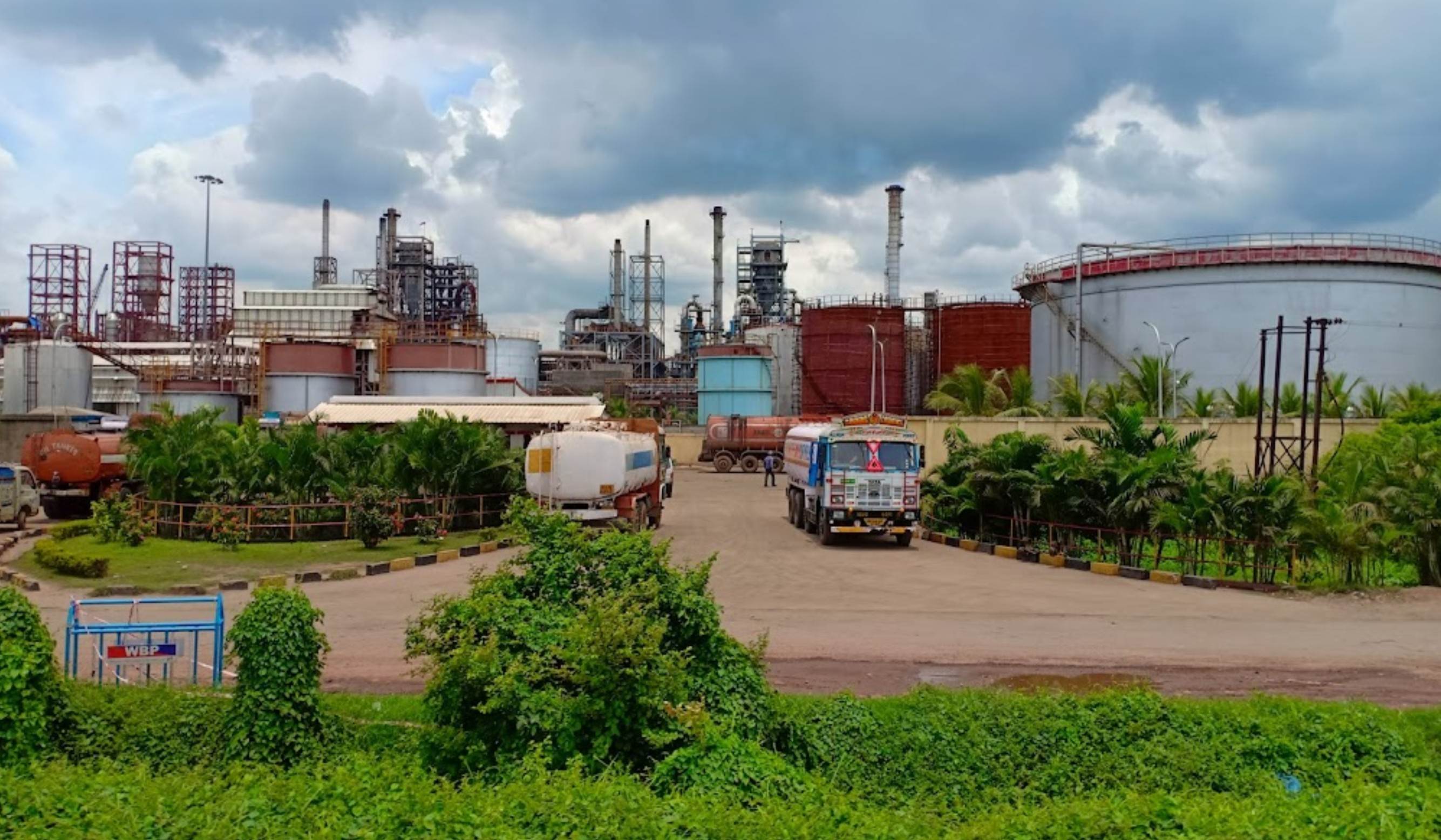 Himadri Speciality Chemical posts 33.3% surge in Q2FY25 profit ...