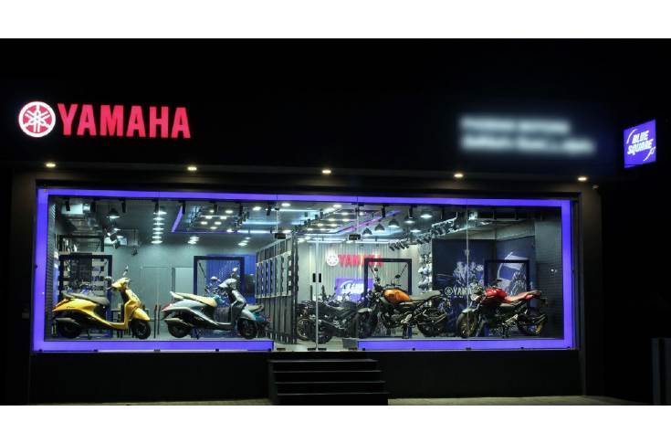 Yamaha celebrates 400 Blue Square showrooms nationwide | Autocar ...