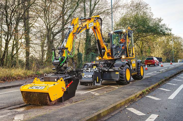 JCB’s Pothole Pro repairs potholes in less than 8 minutes! | Autocar ...